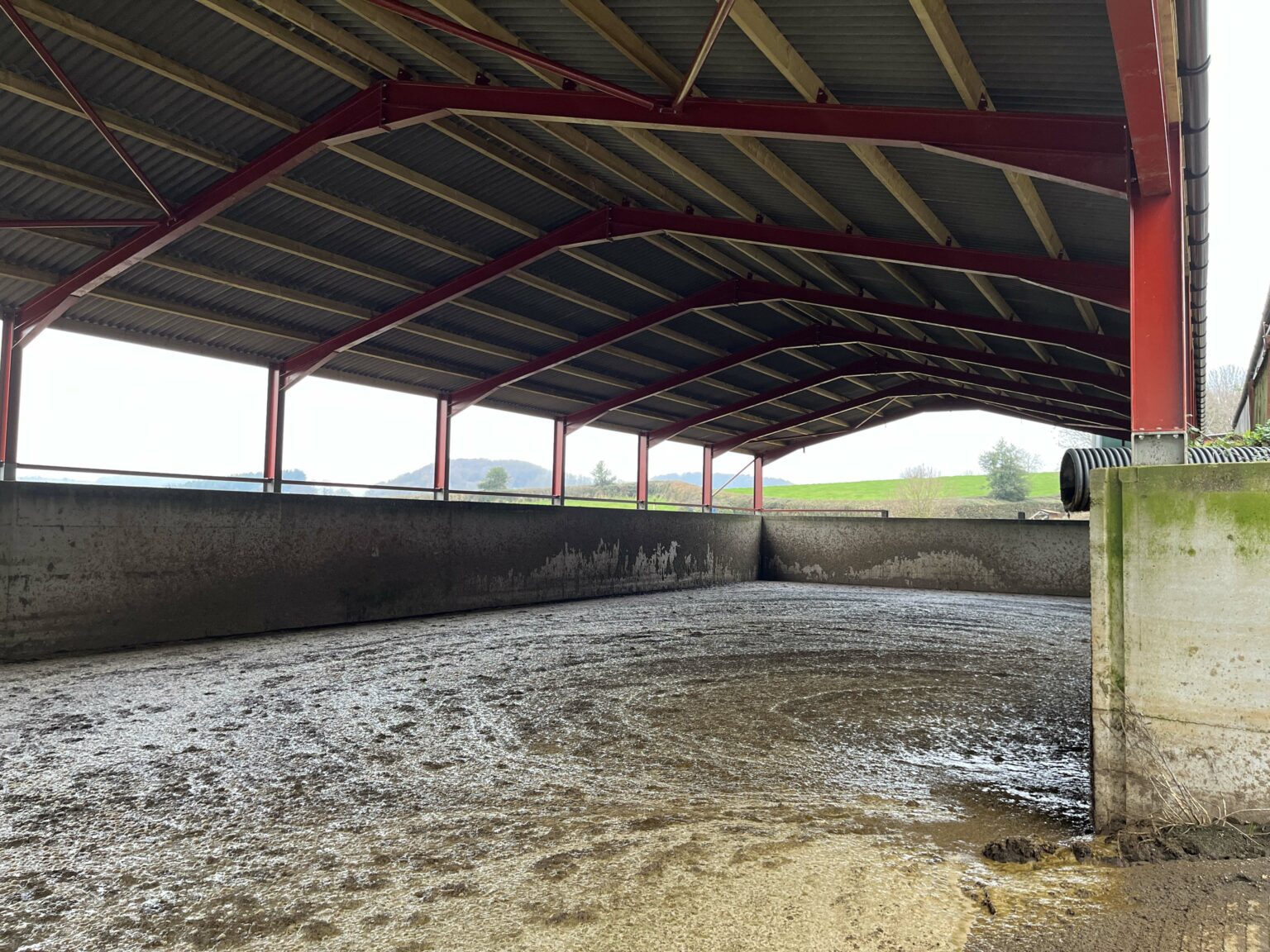 Helping farmers get ready for winter with slurry storage support – Creating a better place